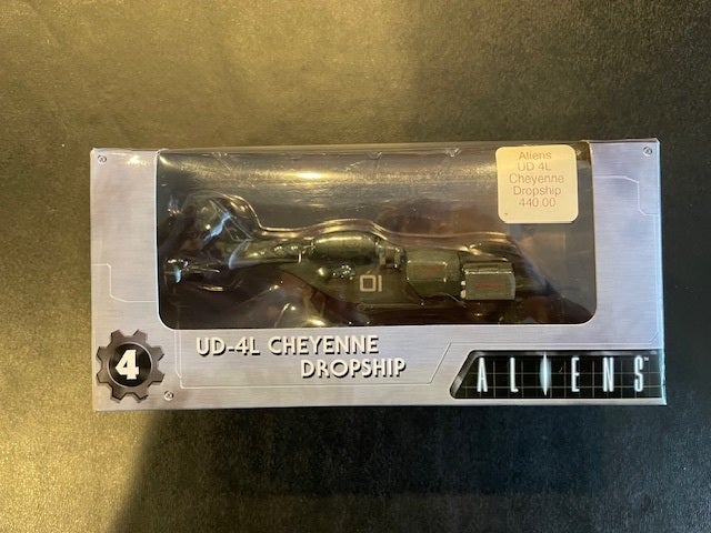 Aliens UD-4L Cheyenne Dropship | Faraday Toys